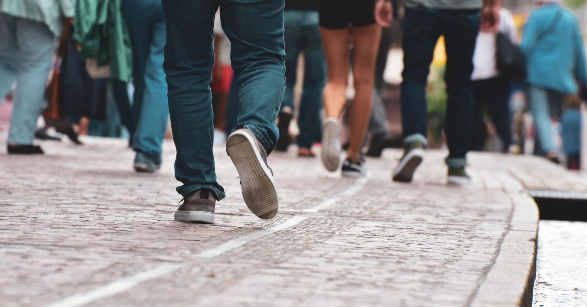 What really happens to your body during a 30-minute walk every day for ...